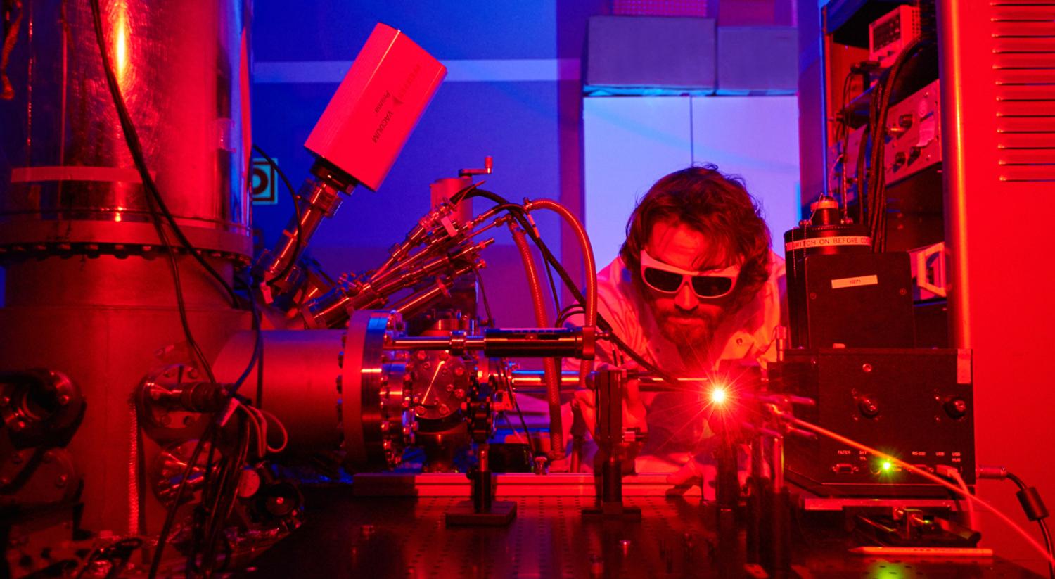 STM/AFM (4 K) in UHV with light detection set-up | CIC nanoGUNE